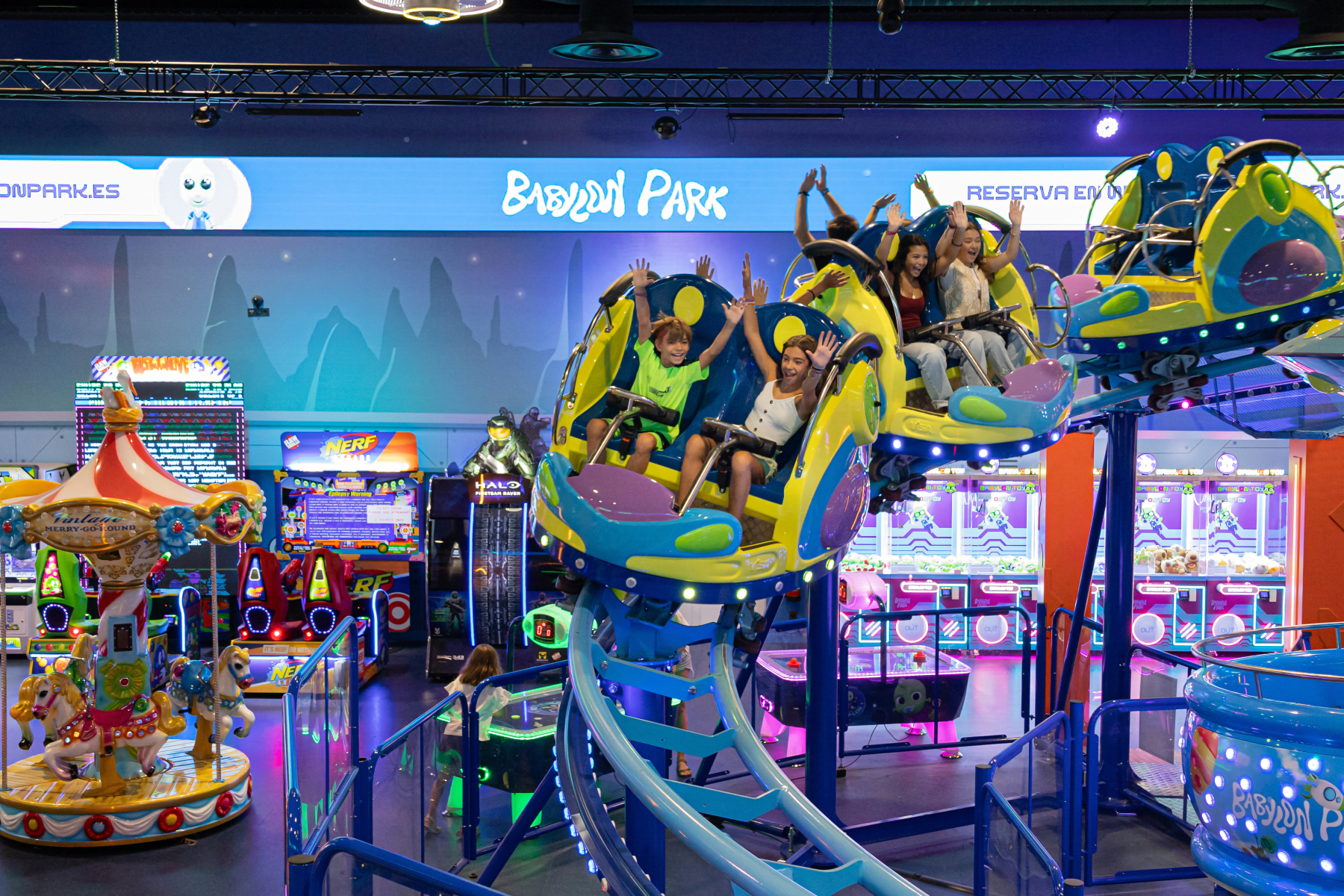 Experience nonstop fun at Babylon Park Madrid! An indoor amusement park ...
